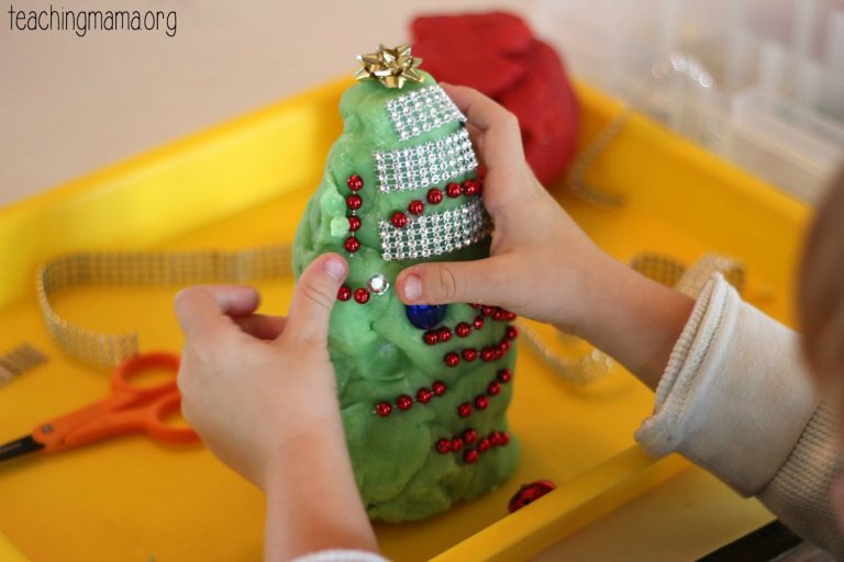 Christmas Play Dough: The Easiest Recipe! - Teaching Mama
