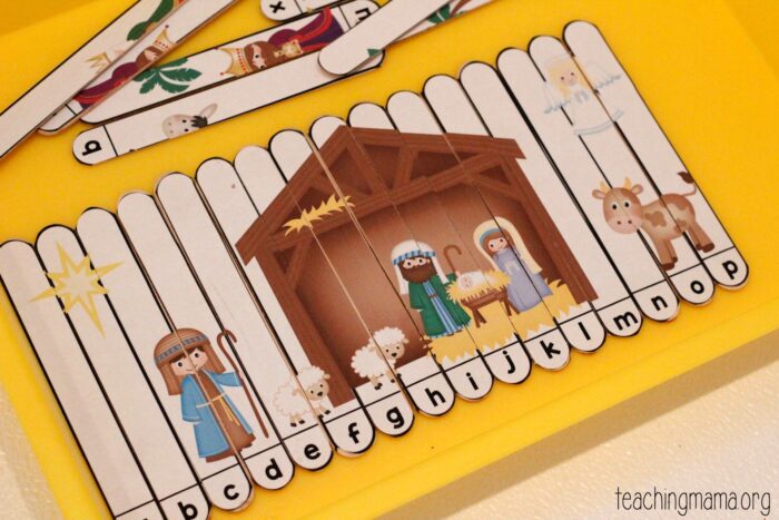 Christmas Alphabet Puzzles - Teaching Mama