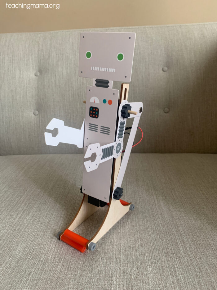 KiwiCo Subscription Review - Teaching Mama