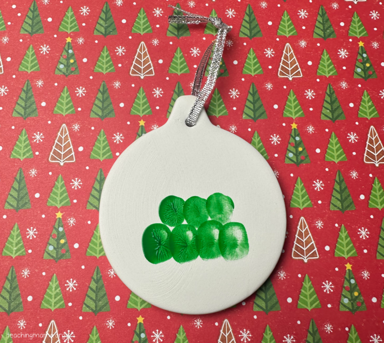 Fingerprint Christmas Tree Ornament - Teaching Mama